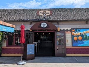 Disney PhotoPass Studio At Disney Springs - Smart Mouse Travel