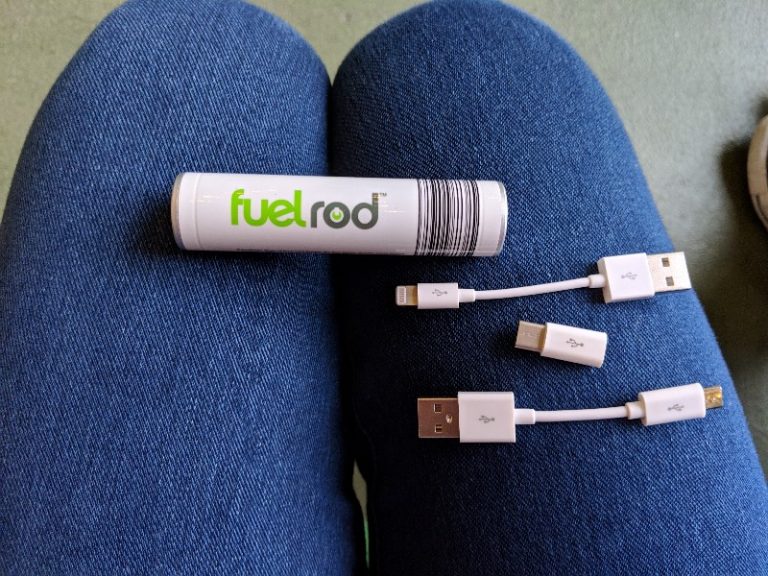 Disney Fuel Rod System: Keeping Your Phone Charged At Disney - Smart ...