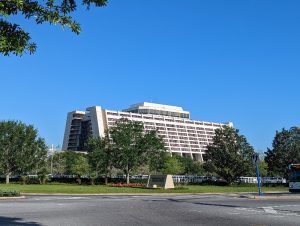 Disney's Contemporary Resort: Main Tower Room Review - Smart Mouse Travel